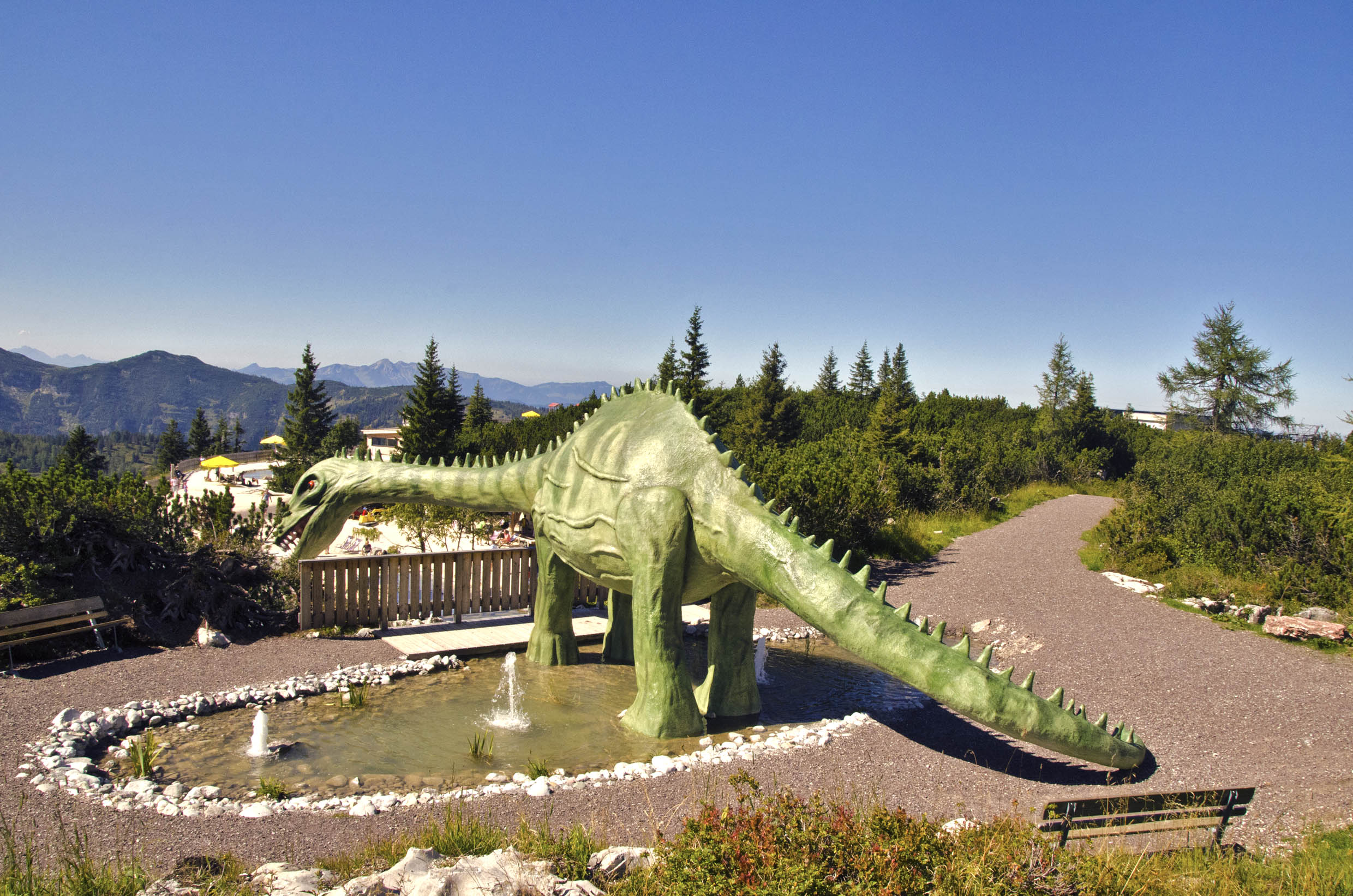 Triassic Park in Reit im Winkl - Steinzeit und Steinplatte - Around ...